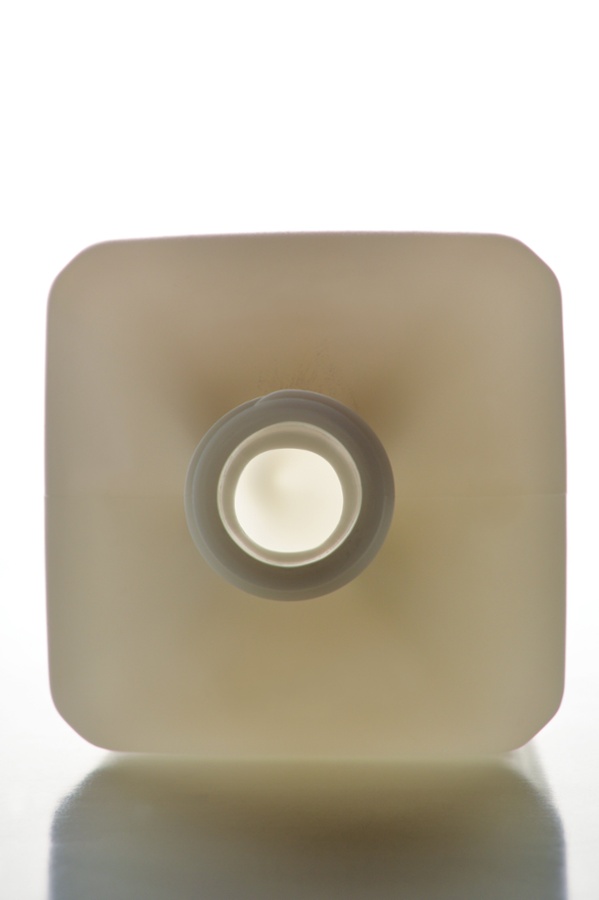 What Causes Different Plastic Bottle Defects and How to Prevent Them